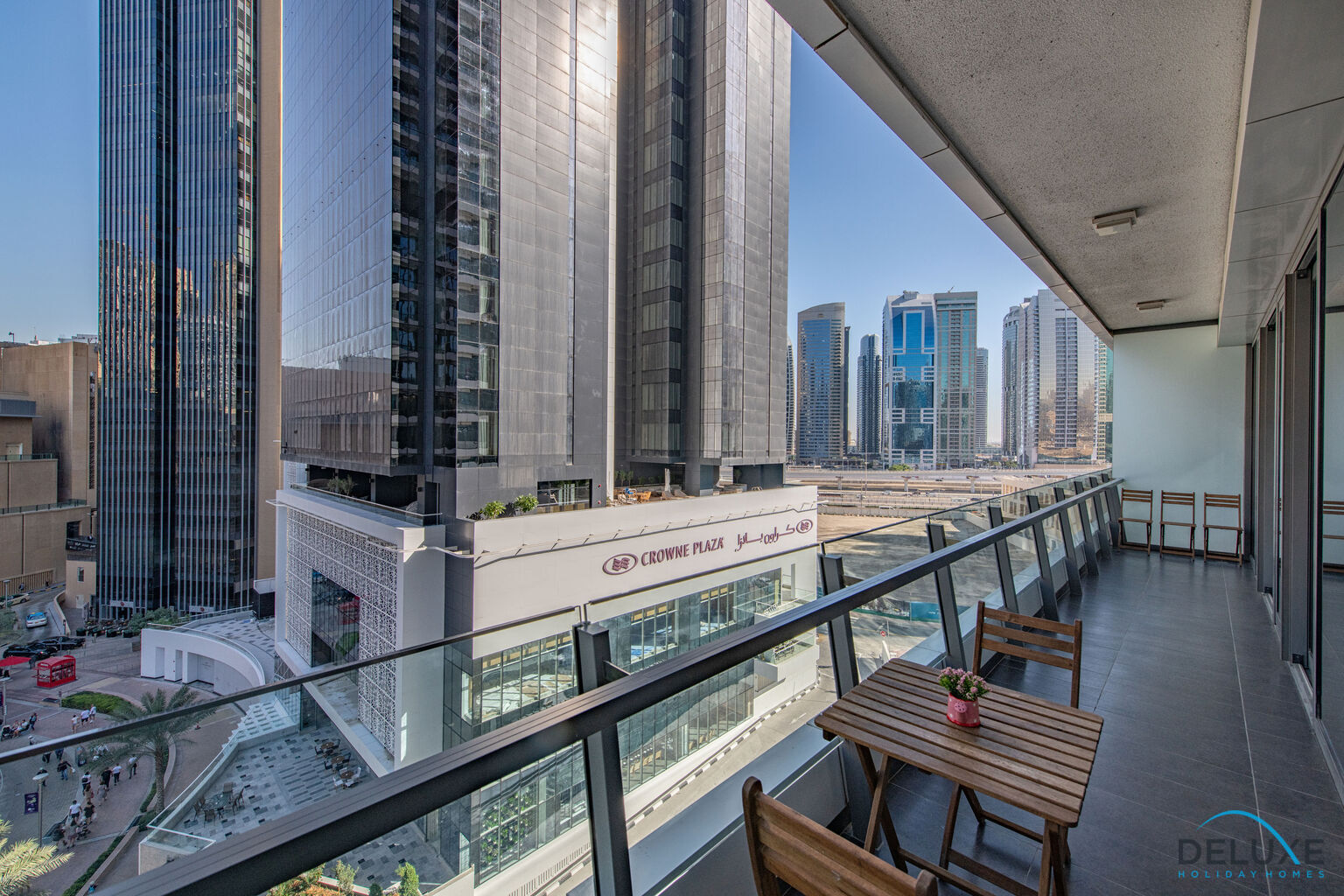 غرفتا نوم أنيقتان في برج Silverine - Deluxe Holiday Homes™