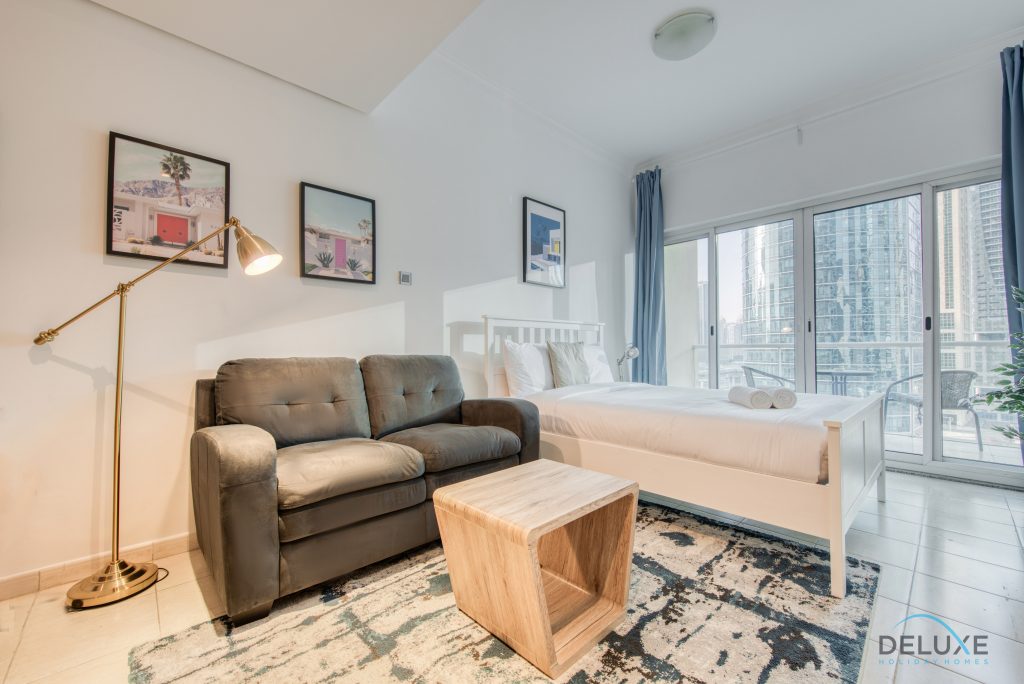Calm Studio at Lake View Tower - Deluxe Holiday Homes™