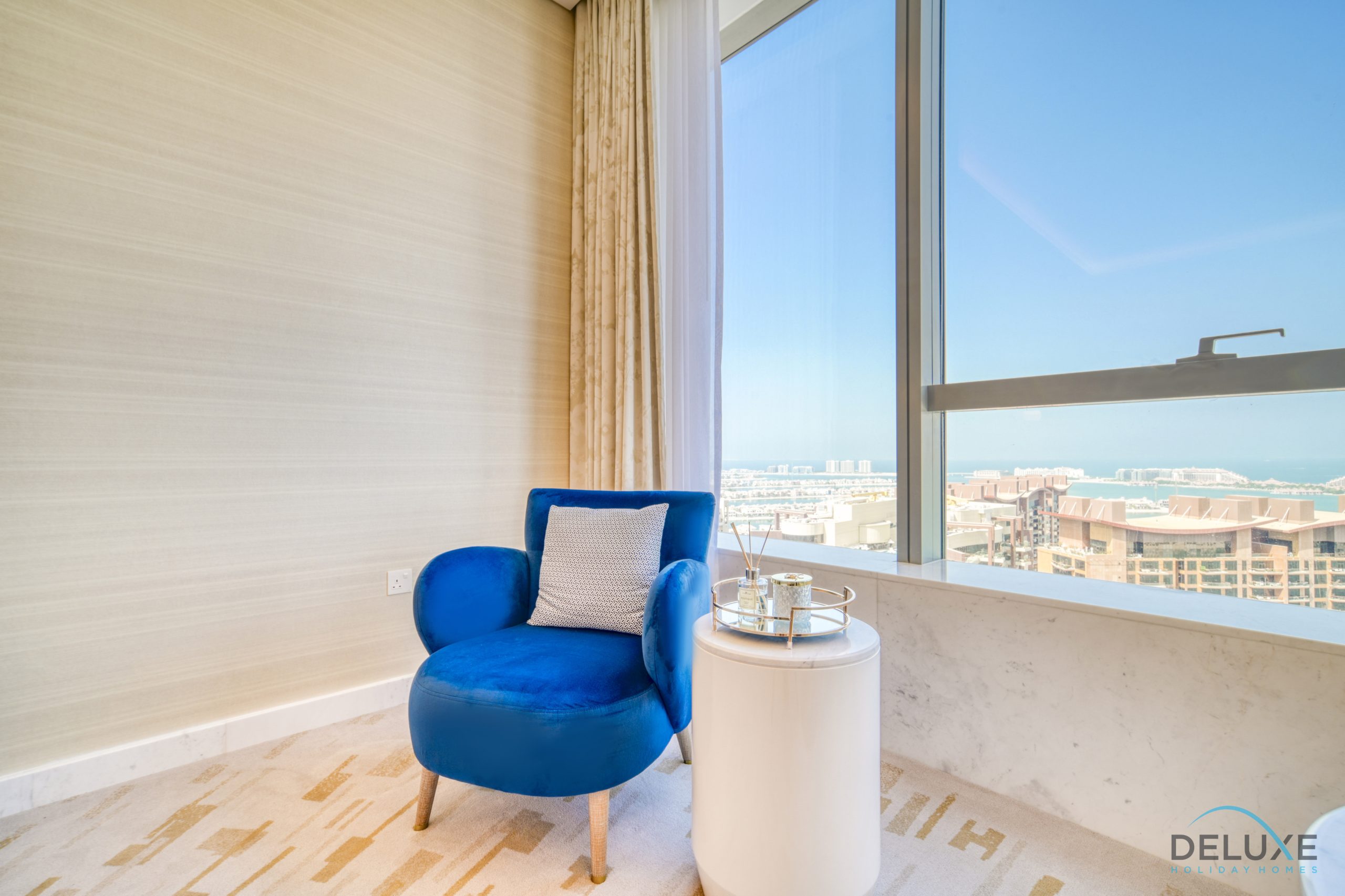 Splendid Studio at The Palm Tower - Deluxe Holiday Homes™